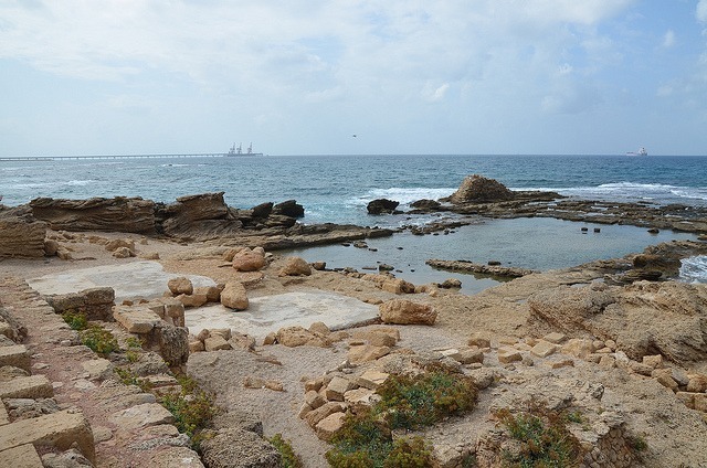 CESAREA. EL GRAN PUERTO DE SEBASTOS — VIATOR IMPERI