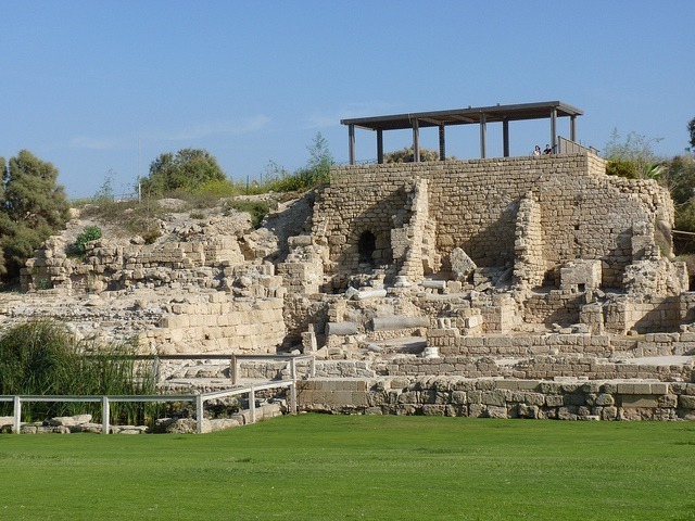 CESAREA. EL GRAN PUERTO DE SEBASTOS — VIATOR IMPERI