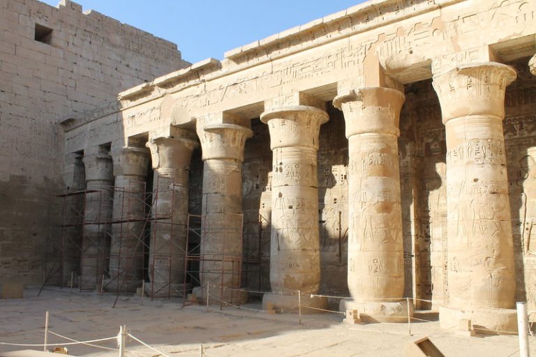 Medinet Habu. El templo de Ramsés III — VIATOR IMPERI