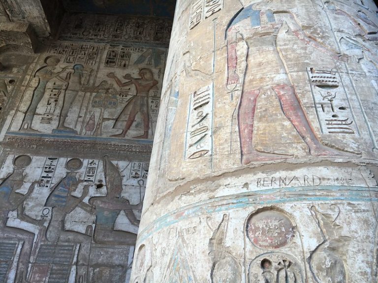 Medinet Habu. El templo de Ramsés III — VIATOR IMPERI